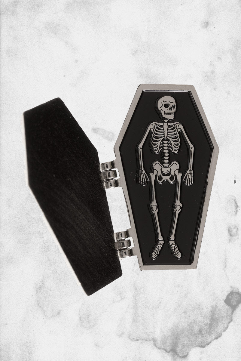 Skeleton In Coffin Drawing